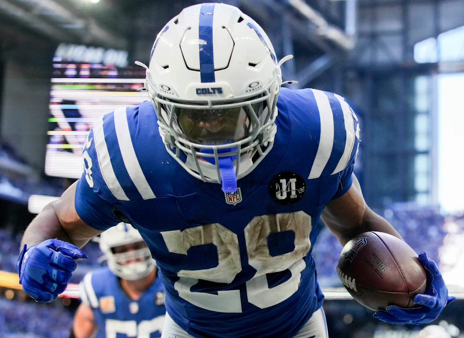 NFL Offensive Player of the Year Odds 2025-26: Latest & Best OPOY Odds