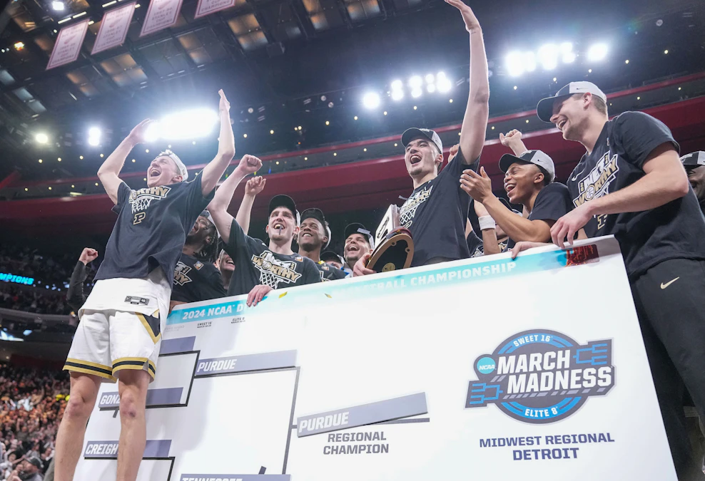 Best March Madness Work Bracket Strategy & Tips to Win Large NCAA ...
