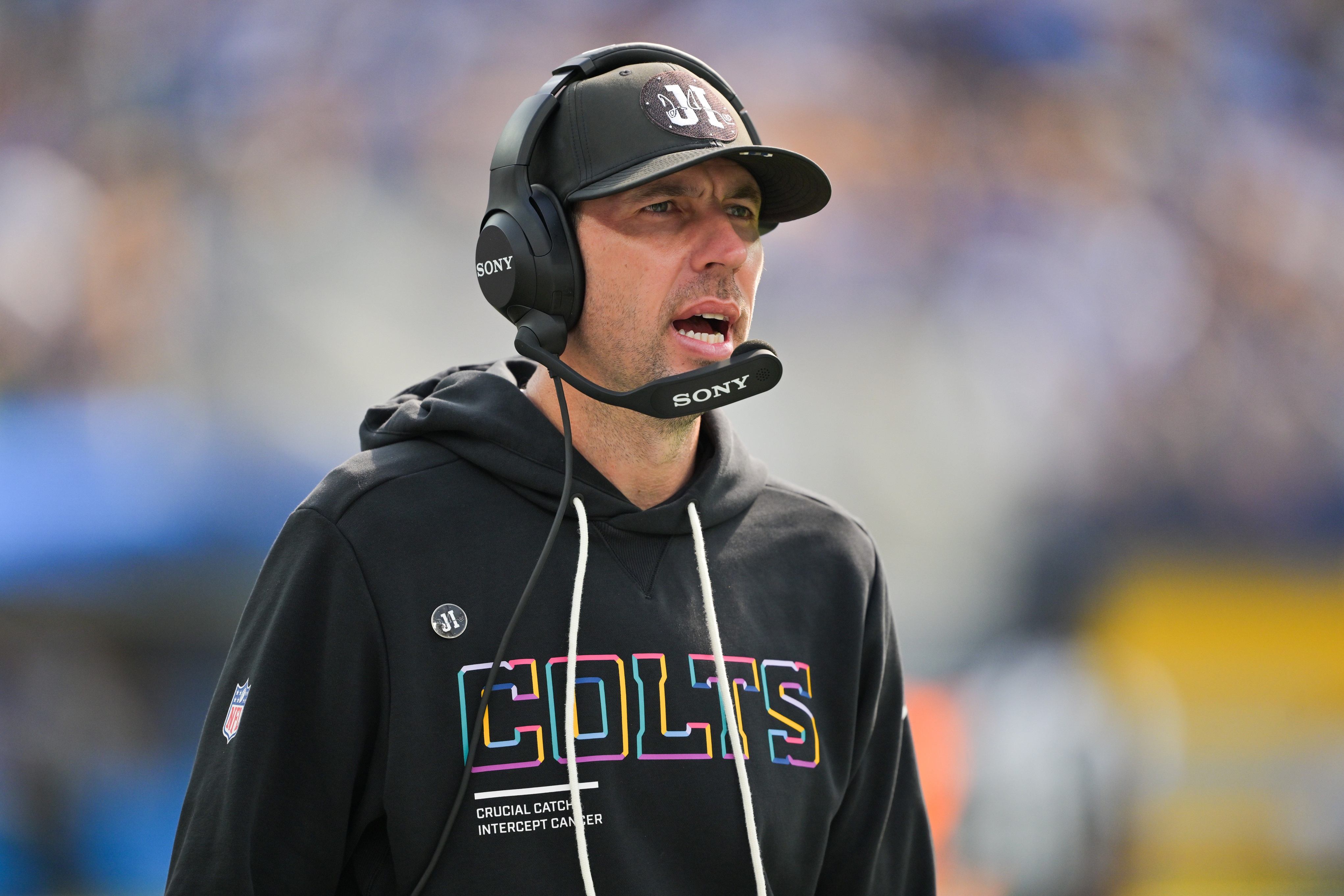 NFL Coach of the Year Odds & Favorites 2025-26: Steichen, Vrabel ...
