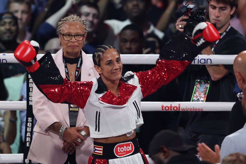 Amanda Serrano vs. Reina Tellez Odds, Fight Lines & Prediction | Today ...