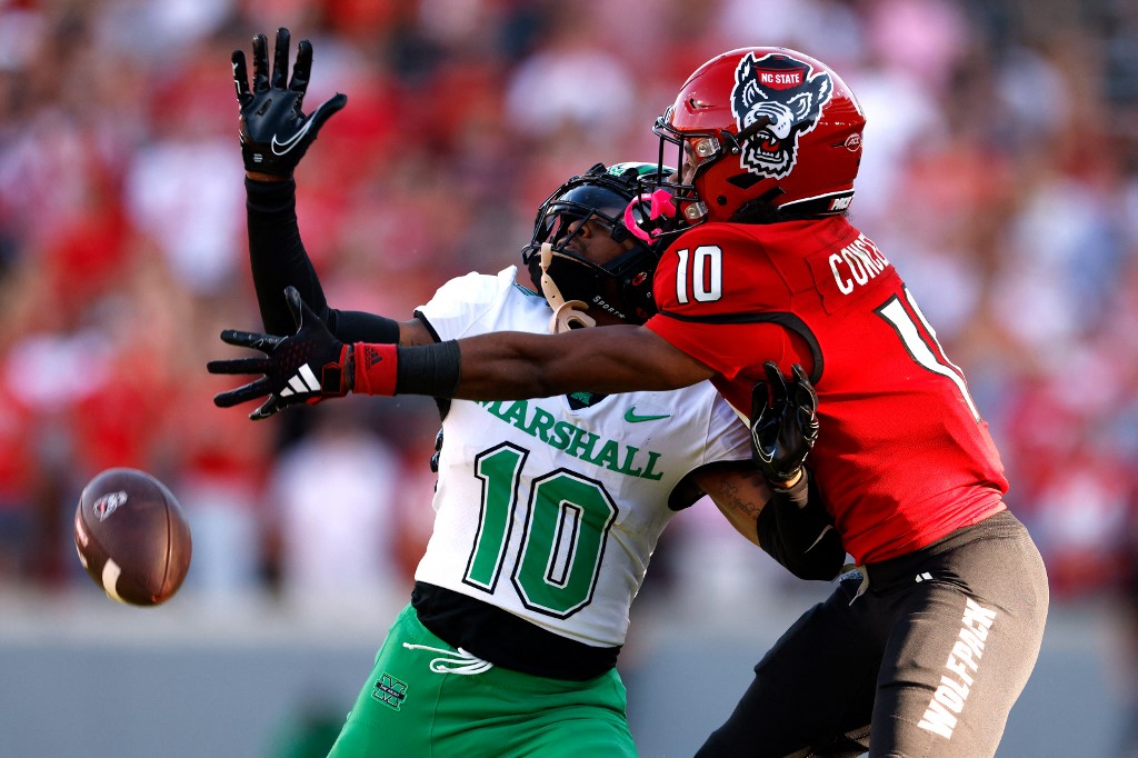 James Madison vs. Marshall Predictions, Picks & Odds Week 8 - Defenses ...