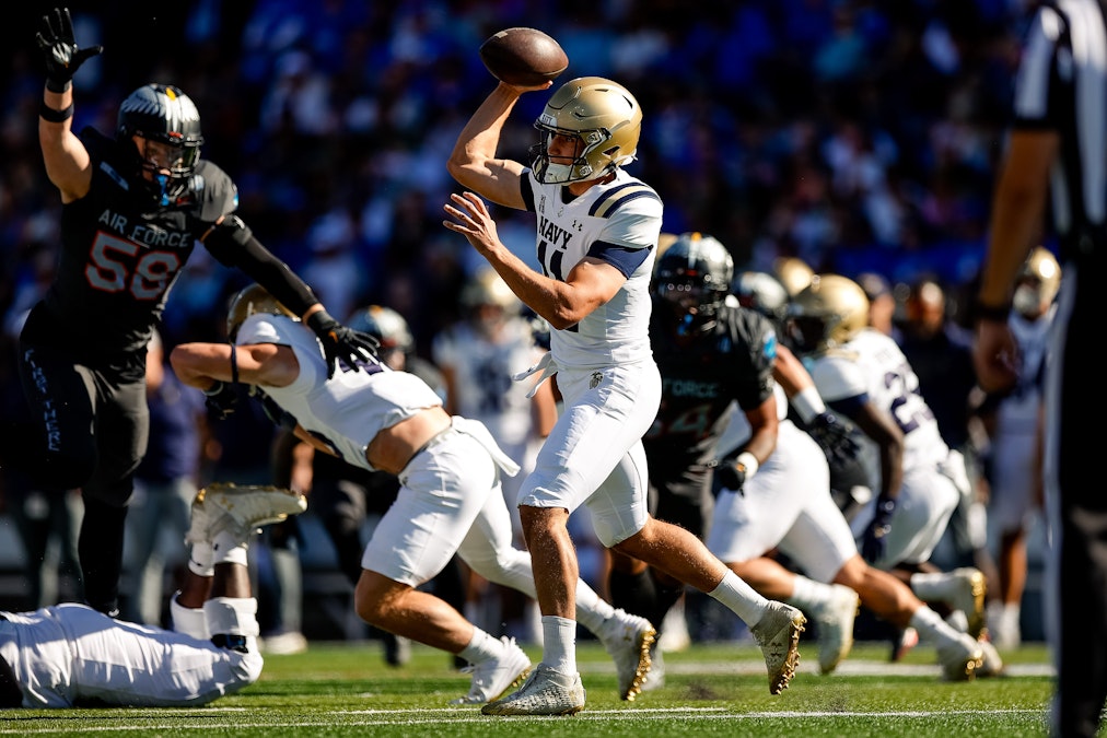 Air Force vs. Navy Prediction, Picks & Odds Today: Pick to Win and Over ...
