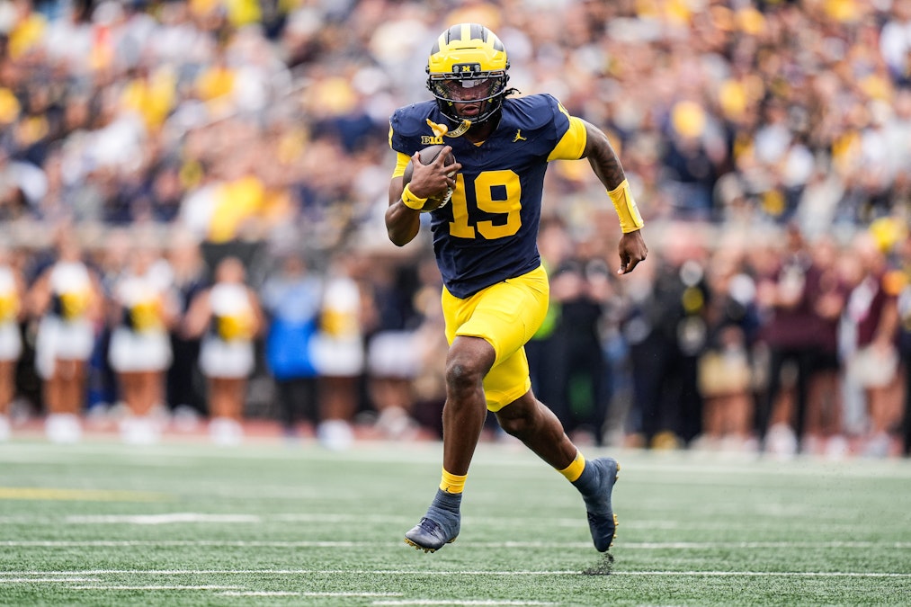 Michigan vs. Nebraska Prediction, Odds & Picks Today: College Football ...