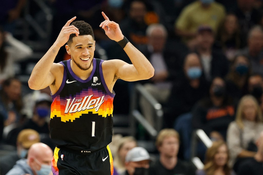 Best NBA Parlays Today: Picks, Predictions for Monday's Games