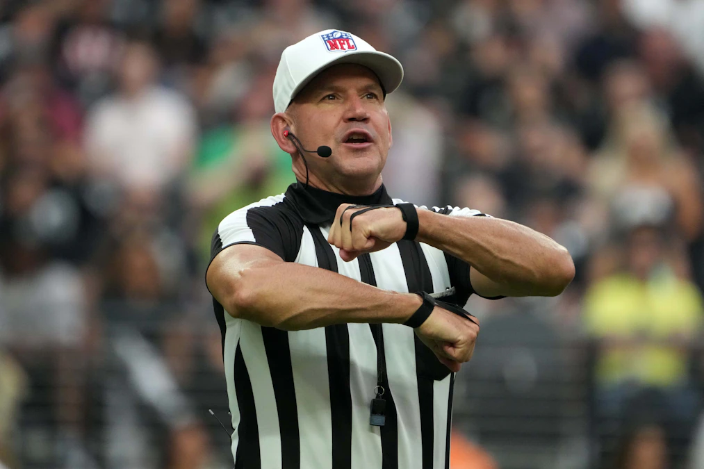 NFL Conference Championship Referees: What to Know About Shawn Hochuli ...