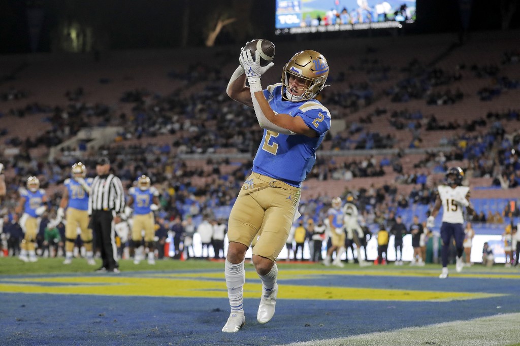 NFL Rookies to Watch: Titans’ Kyle Philips Runs with First-Team Offense