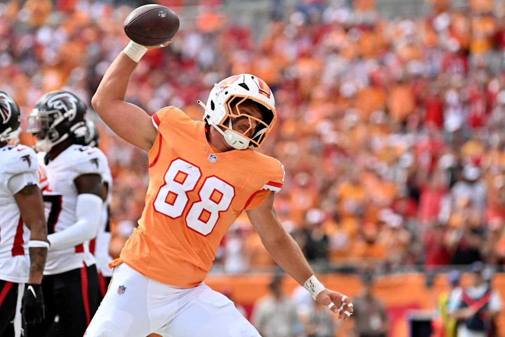 "National Tight Ends Day" Was National Hit a Parlay Day at Hard Rock Bet