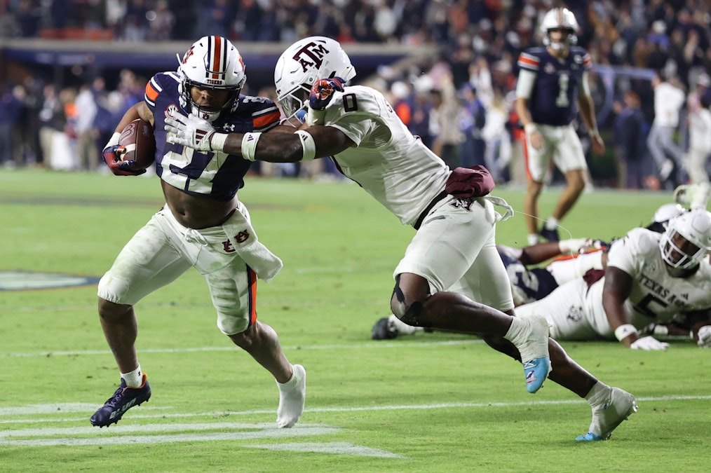 Auburn vs. Alabama Prediction & Picks: College Football Week 14