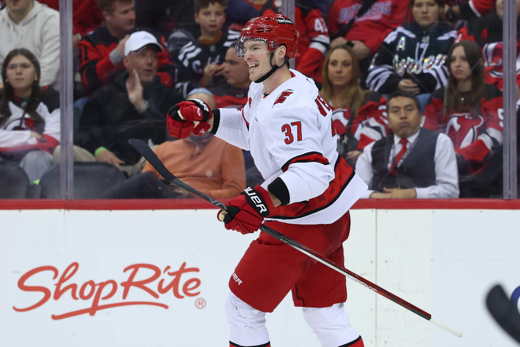 Stanley Cup Odds & Favorites 2025: NHL Final Futures Odds